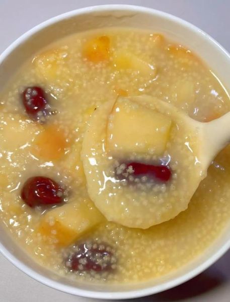 苹果小米粥的做法_苹果小米粥怎么煮粘稠-第2张图片-山城妙识