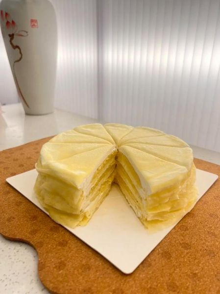 榴莲千层蛋糕图片高清_如何挑选最诱人的角度-第1张图片-山城妙识