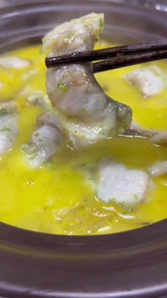 鱼咬羊卷怎么做_鱼咬羊卷是哪里的菜-第3张图片-山城妙识