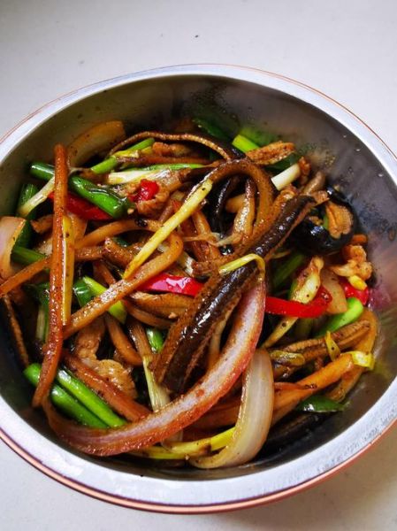 长鱼红烧怎么烧_长鱼红烧家常做法-第3张图片-山城妙识