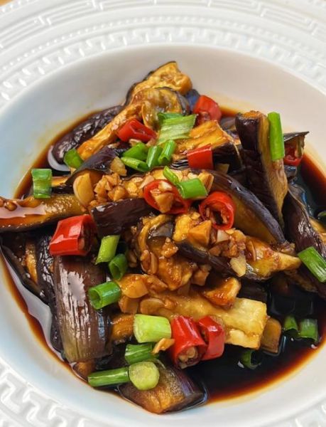 鱼香茄子怎么做最好吃_正宗川味鱼香茄子做法-第1张图片-山城妙识
