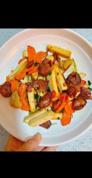 麻辣香肠炒什么菜好吃_最佳配菜推荐-第2张图片-山城妙识 麻辣香肠炒什么菜好吃_最佳配菜推荐-第2张图片-山城妙识