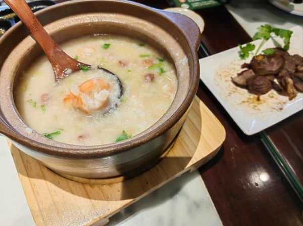 鲜鲍鱼粥怎么做_鲜鲍鱼粥的家常做法-第3张图片-山城妙识