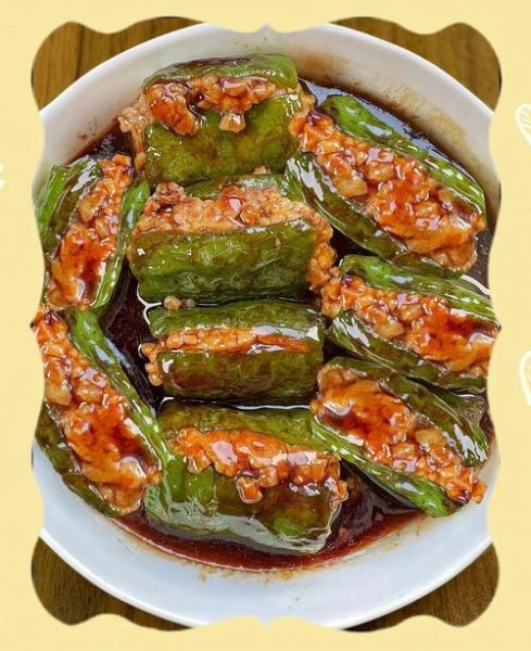 虎皮青椒塞肉怎么做_青椒塞肉需要焯水吗-第1张图片-山城妙识