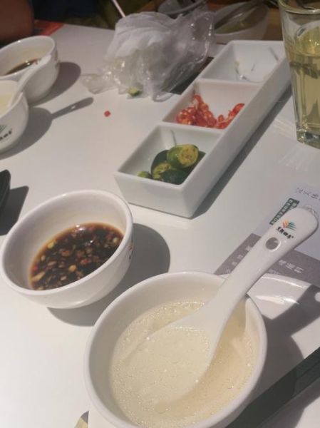 椰子鸡火锅用什么椰子_椰青和老椰区别-第2张图片-山城妙识