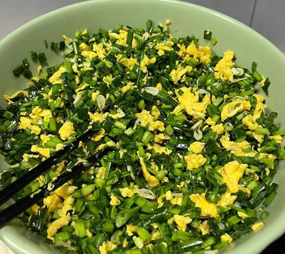 韭菜鸡蛋水饺怎么调馅_韭菜鸡蛋水饺皮怎么和面-第2张图片-山城妙识 韭菜鸡蛋水饺怎么调馅_韭菜鸡蛋水饺皮怎么和面-第2张图片-山城妙识