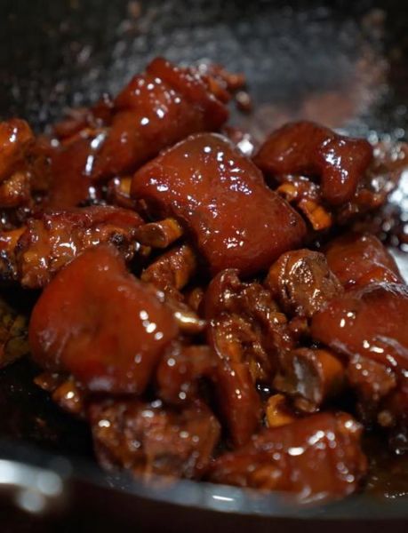 红烧猪蹄电压力锅做法_家常红烧猪蹄怎么做-第1张图片-山城妙识