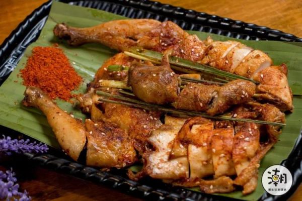 香茅草烤鸡怎么做_香茅草烤鸡腌制多久-第2张图片-山城妙识