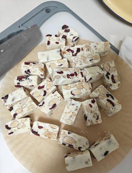 牛轧糖不甜的做法_低糖牛轧糖怎么做-第2张图片-山城妙识