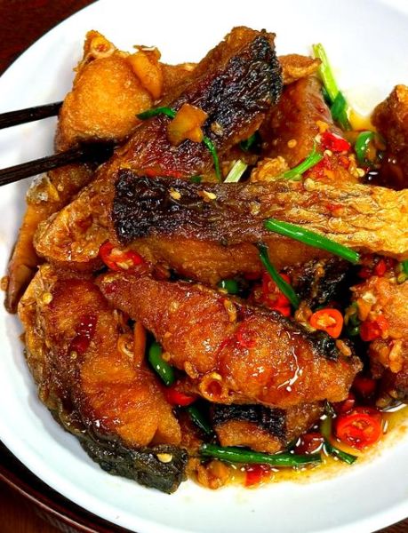 红烧腊鱼块怎么做好吃_腊鱼块红烧做法窍门-第1张图片-山城妙识 红烧腊鱼块怎么做好吃_腊鱼块红烧做法窍门-第1张图片-山城妙识