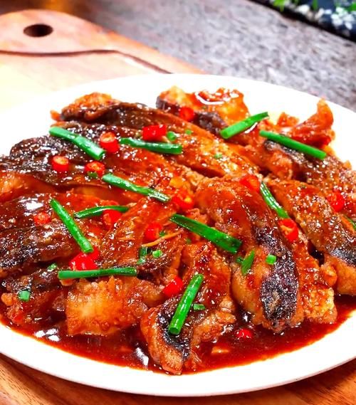 红烧腊鱼块怎么做好吃_腊鱼块红烧做法窍门-第2张图片-山城妙识 红烧腊鱼块怎么做好吃_腊鱼块红烧做法窍门-第2张图片-山城妙识