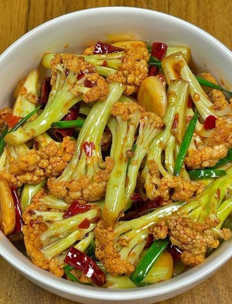 炒花菜的家常做法大全_花菜怎么炒才脆嫩入味-第2张图片-山城妙识 炒花菜的家常做法大全_花菜怎么炒才脆嫩入味-第2张图片-山城妙识