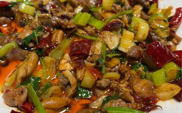 干锅鸡杂怎么做_干锅鸡杂需要焯水吗-第3张图片-山城妙识 干锅鸡杂怎么做_干锅鸡杂需要焯水吗-第3张图片-山城妙识