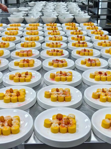 馒头型冷菜拼盘怎么做_馒头型冷菜拼盘摆盘技巧-第3张图片-山城妙识 馒头型冷菜拼盘怎么做_馒头型冷菜拼盘摆盘技巧-第3张图片-山城妙识