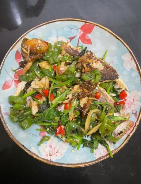 香辣鱼尾怎么做才正宗_正宗香辣鱼尾的做法步骤-第1张图片-山城妙识 香辣鱼尾怎么做才正宗_正宗香辣鱼尾的做法步骤-第1张图片-山城妙识