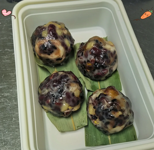 八宝粘豆包怎么做_传统粘豆包配方-第2张图片-山城妙识 八宝粘豆包怎么做_传统粘豆包配方-第2张图片-山城妙识