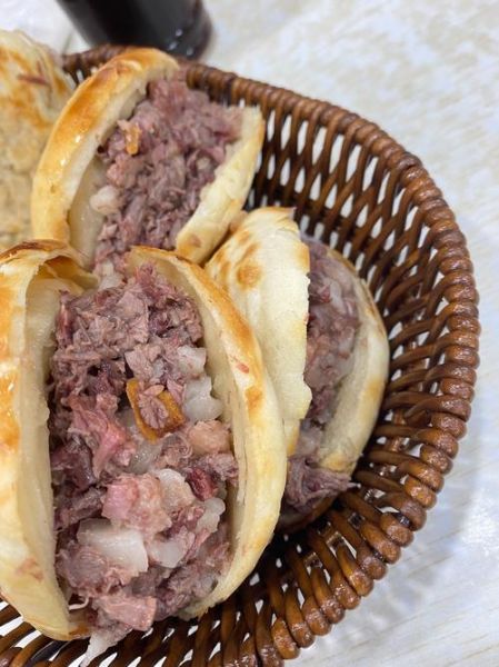 驴肉火烧哪里最正宗_驴肉火烧热量高吗-第3张图片-山城妙识 驴肉火烧哪里最正宗_驴肉火烧热量高吗-第3张图片-山城妙识