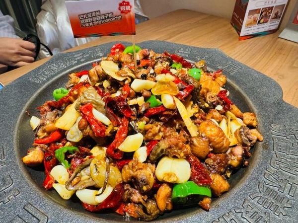 辣子鸡的来历_辣子鸡是哪个地方的菜-第3张图片-山城妙识 辣子鸡的来历_辣子鸡是哪个地方的菜-第3张图片-山城妙识