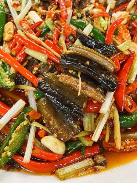 鳝鱼怎么做好吃_鳝鱼去腥技巧-第2张图片-山城妙识