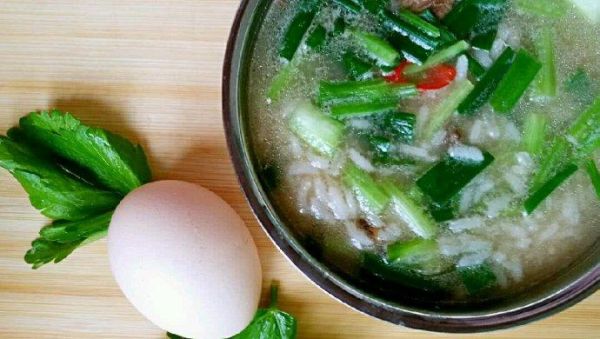 鸭肉粥怎么煮好吃_鸭肉粥的做法步骤-第1张图片-山城妙识