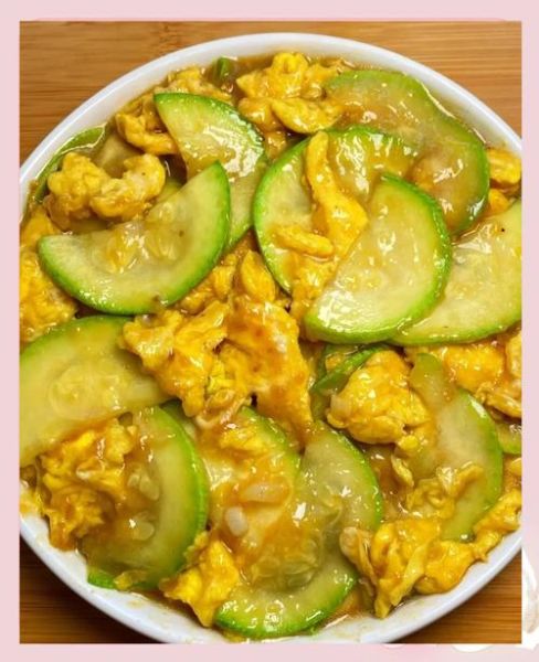 菜瓜怎么炒好吃_菜瓜炒蛋要不要焯水-第2张图片-山城妙识 菜瓜怎么炒好吃_菜瓜炒蛋要不要焯水-第2张图片-山城妙识