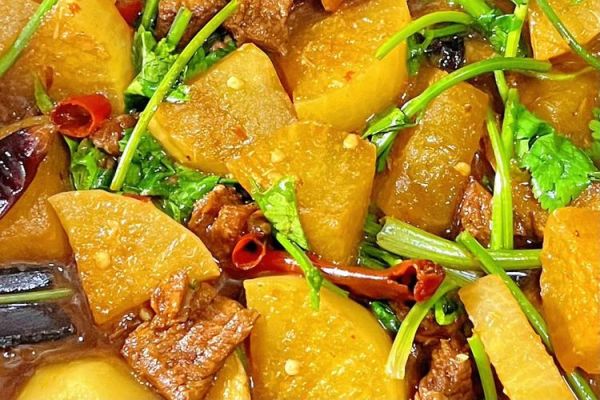 炖菜品种大全_哪些炖菜最适合新手-第3张图片-山城妙识 炖菜品种大全_哪些炖菜最适合新手-第3张图片-山城妙识