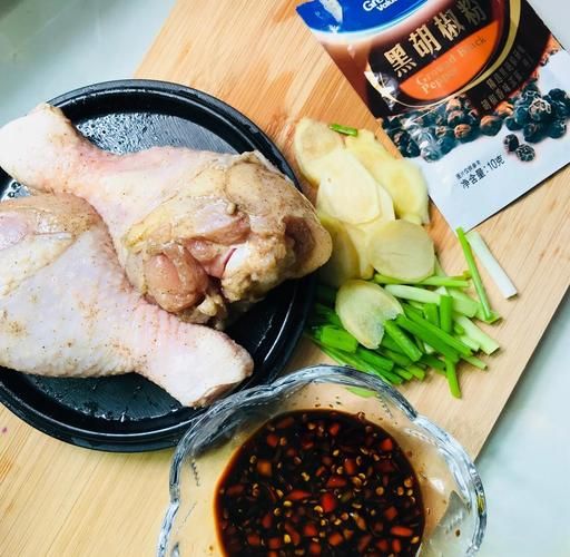 电饭锅鸡腿怎么做_电饭锅鸡腿需要焯水吗-第3张图片-山城妙识 电饭锅鸡腿怎么做_电饭锅鸡腿需要焯水吗-第3张图片-山城妙识