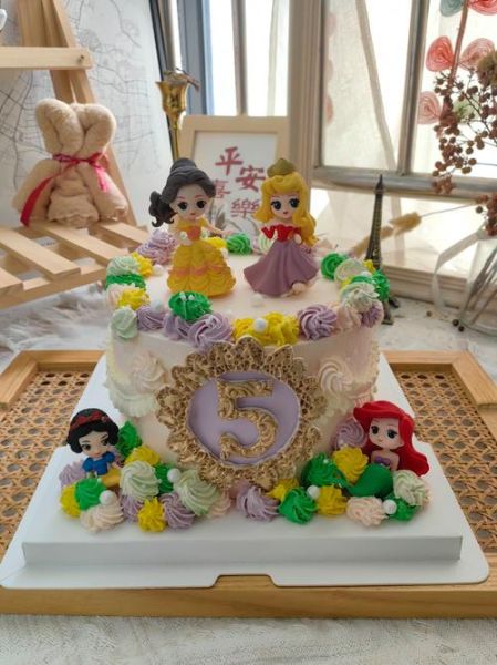 芭比娃娃蛋糕怎么做_芭比娃娃蛋糕做法步骤-第2张图片-山城妙识