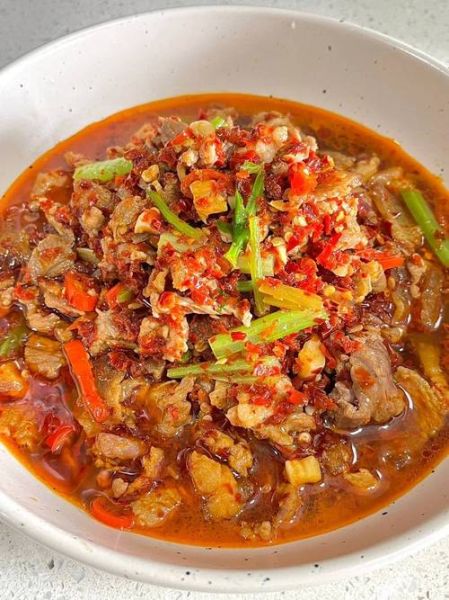 萍乡小炒肉怎么做_正宗萍乡小炒肉做法-第3张图片-山城妙识