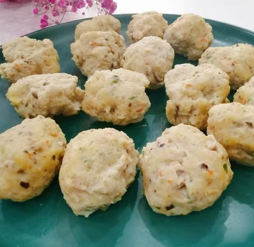 鸡胸肉丸子怎么做_鸡胸肉丸子热量高吗-第1张图片-山城妙识
