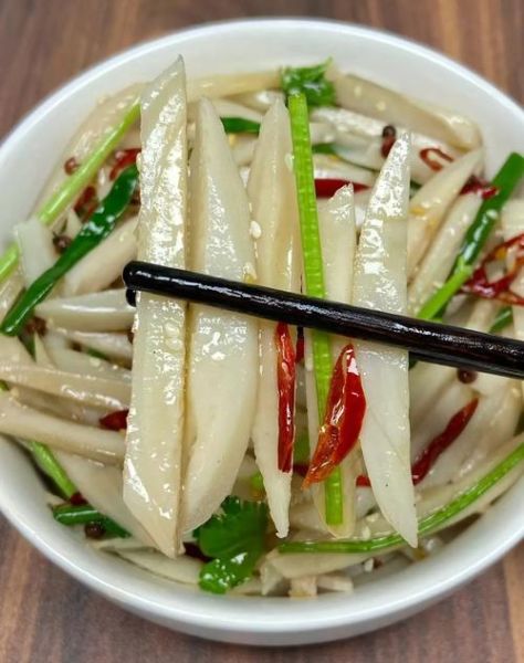 炒莲藕的功效与作用_孕妇可以吃吗-第1张图片-山城妙识 炒莲藕的功效与作用_孕妇可以吃吗-第1张图片-山城妙识