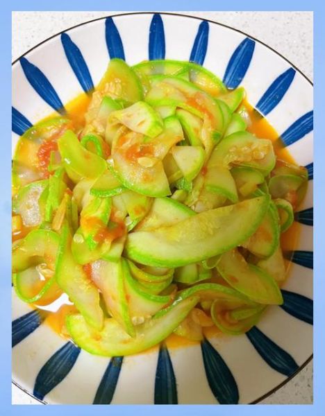 西葫芦怎么炒好吃_西葫芦炒多久才熟-第1张图片-山城妙识