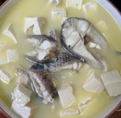 术后黑鱼汤的做法大全_黑鱼汤怎么炖最补-第1张图片-山城妙识 术后黑鱼汤的做法大全_黑鱼汤怎么炖最补-第1张图片-山城妙识