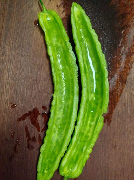 苦瓜要不要焯水_焯水后苦味会减少吗-第2张图片-山城妙识