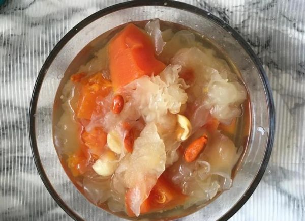 丰胸吃什么水果最快_丰胸必吃的水果有哪些-第1张图片-山城妙识