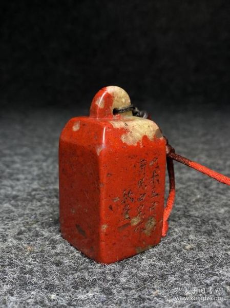 鸡血石印章真假鉴别_鸡血石印章价格多少钱-第2张图片-山城妙识 鸡血石印章真假鉴别_鸡血石印章价格多少钱-第2张图片-山城妙识
