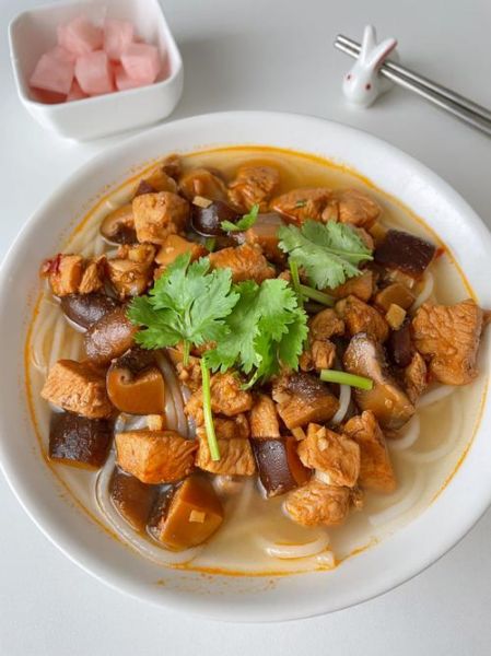 鸡丁米线鸡丁怎么卤_鸡丁卤多久才入味-第3张图片-山城妙识 鸡丁米线鸡丁怎么卤_鸡丁卤多久才入味-第3张图片-山城妙识