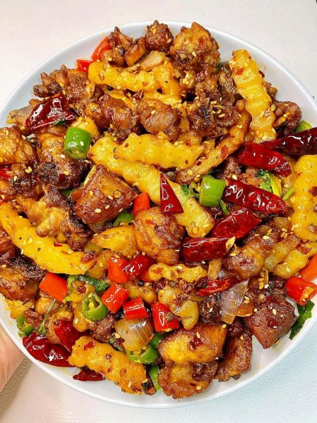 鸡腿和什么炒好吃_鸡腿炒什么配菜最香-第1张图片-山城妙识 鸡腿和什么炒好吃_鸡腿炒什么配菜最香-第1张图片-山城妙识