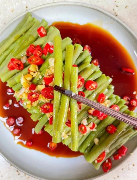 凉拌长豆角怎么做_长豆角焯水几分钟-第1张图片-山城妙识 凉拌长豆角怎么做_长豆角焯水几分钟-第1张图片-山城妙识