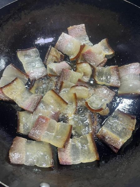 腊肉怎么煮好吃又简单_腊肉煮多久才入味-第1张图片-山城妙识 腊肉怎么煮好吃又简单_腊肉煮多久才入味-第1张图片-山城妙识