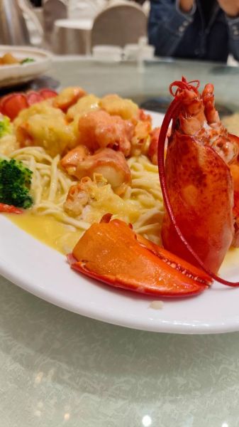 芝士焗龙虾伊面怎么做_芝士焗龙虾伊面热量高吗-第2张图片-山城妙识