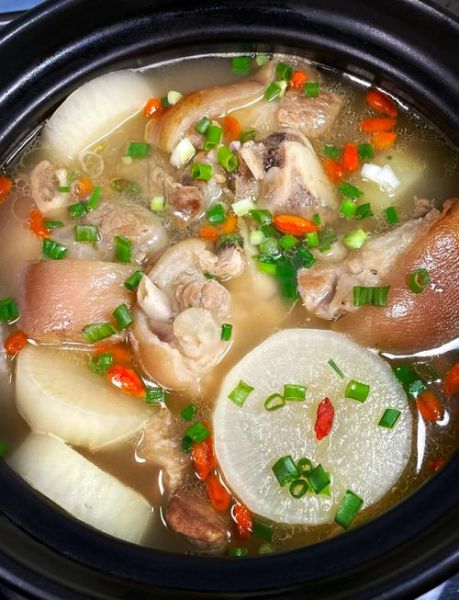 猪腱子肉汤怎么炖才嫩_猪腱子肉汤的家常做法-第1张图片-山城妙识 猪腱子肉汤怎么炖才嫩_猪腱子肉汤的家常做法-第1张图片-山城妙识