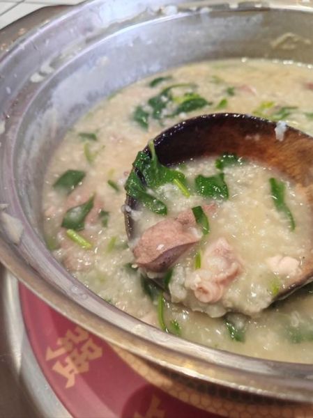 瘦肉粥怎么做好喝_瘦肉粥的米水比例是多少-第1张图片-山城妙识 瘦肉粥怎么做好喝_瘦肉粥的米水比例是多少-第1张图片-山城妙识