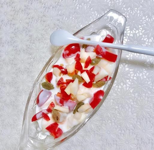 自制水果捞的酸奶怎么做_水果捞酸奶比例是多少-第3张图片-山城妙识 自制水果捞的酸奶怎么做_水果捞酸奶比例是多少-第3张图片-山城妙识