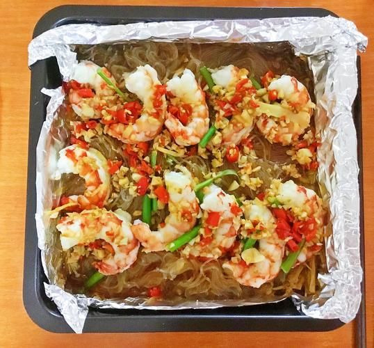 锡纸粉丝金针菇怎么做_烤箱温度时间设置-第2张图片-山城妙识 锡纸粉丝金针菇怎么做_烤箱温度时间设置-第2张图片-山城妙识