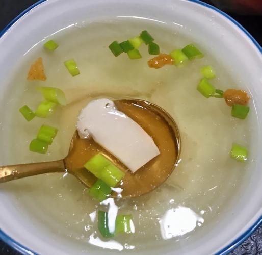 松茸煲汤怎么做_松茸煲汤要焯水吗-第2张图片-山城妙识 松茸煲汤怎么做_松茸煲汤要焯水吗-第2张图片-山城妙识