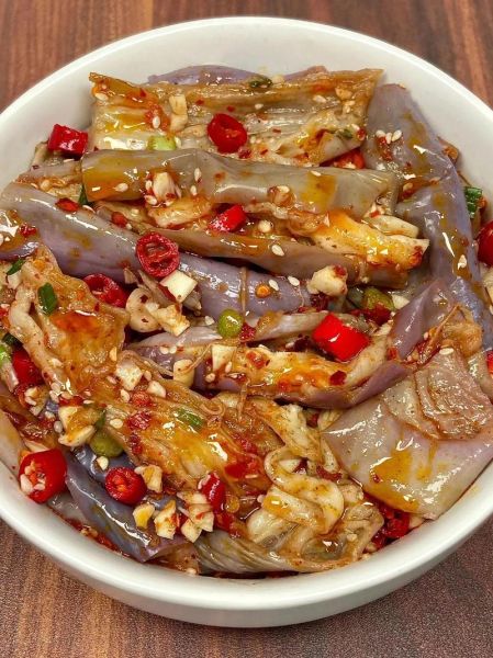 凉拌油炸茄子条怎么做_油炸茄子条怎么凉拌才好吃-第2张图片-山城妙识 凉拌油炸茄子条怎么做_油炸茄子条怎么凉拌才好吃-第2张图片-山城妙识