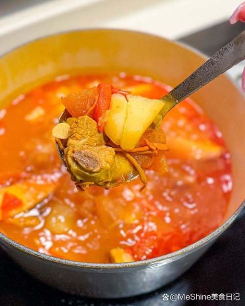 番茄排骨土豆汤怎么做_番茄排骨土豆汤的家常做法-第1张图片-山城妙识