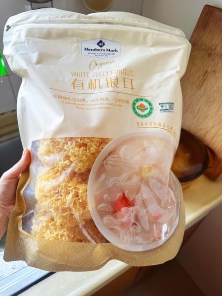 银耳莲子汤怎么熬_银耳莲子汤粥的做法步骤-第1张图片-山城妙识 银耳莲子汤怎么熬_银耳莲子汤粥的做法步骤-第1张图片-山城妙识