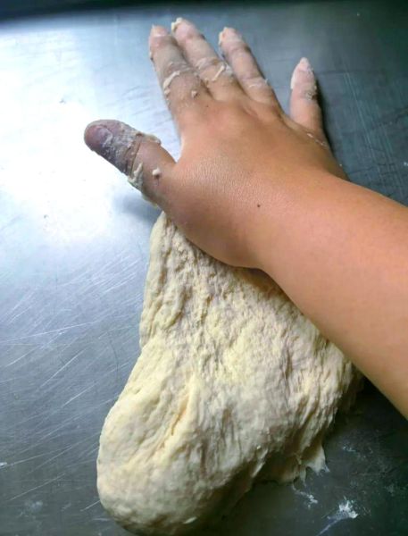 酥油饼的做法视频_酥油饼怎么和面才酥-第2张图片-山城妙识 酥油饼的做法视频_酥油饼怎么和面才酥-第2张图片-山城妙识